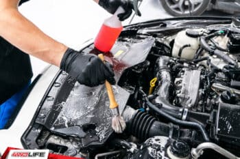 Best Engine Paints - Buyer’s Guide and Reviews | 4WD Life