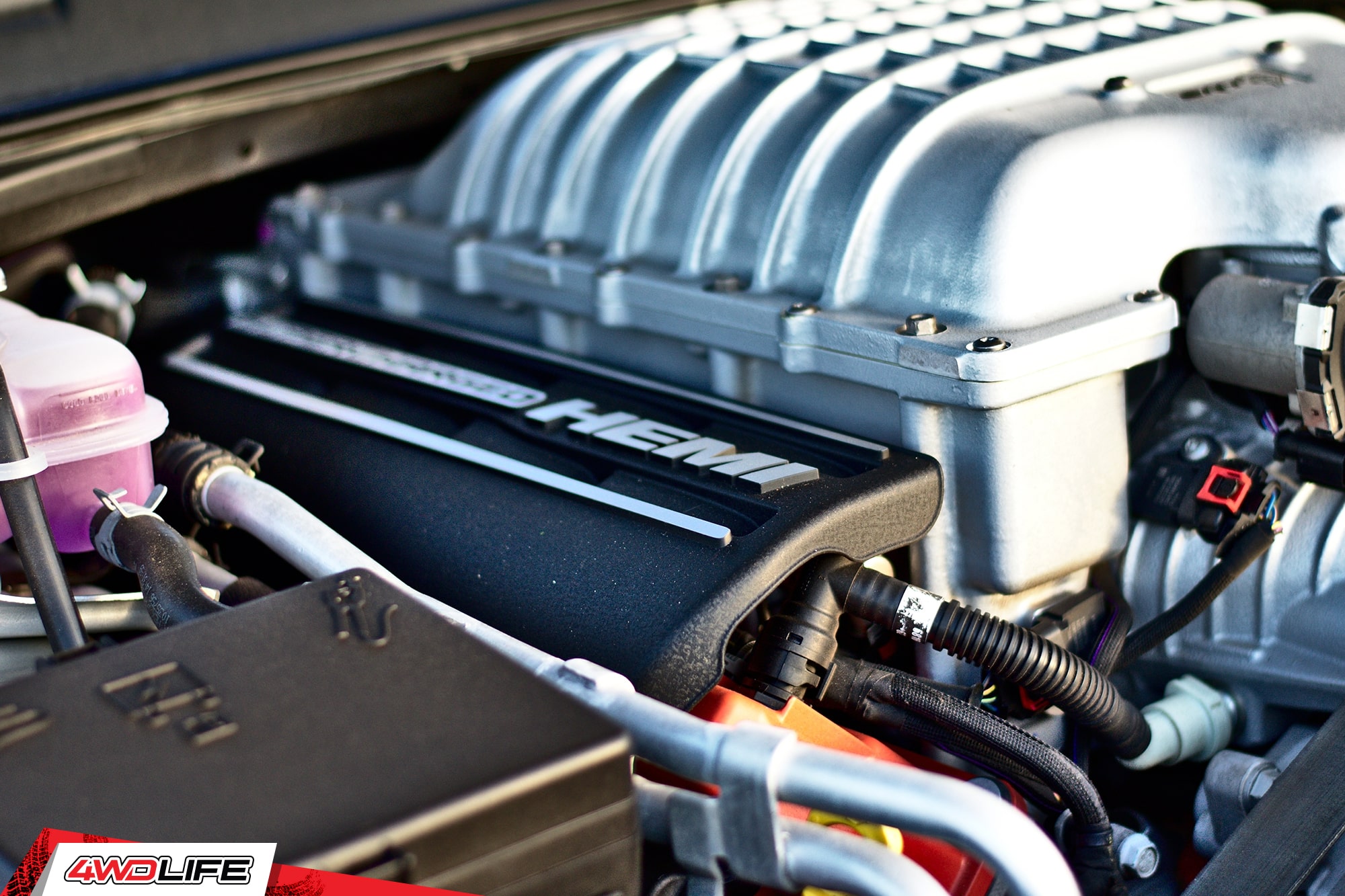 6.1 Vs 6.4 Hemi – Which Engine Performs Better? | 4WD Life